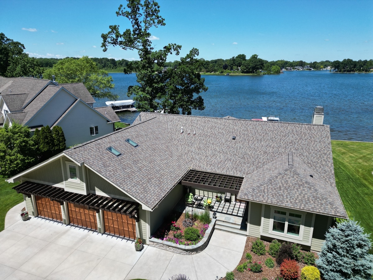 Lake Ranch House - Newman Construction & Design