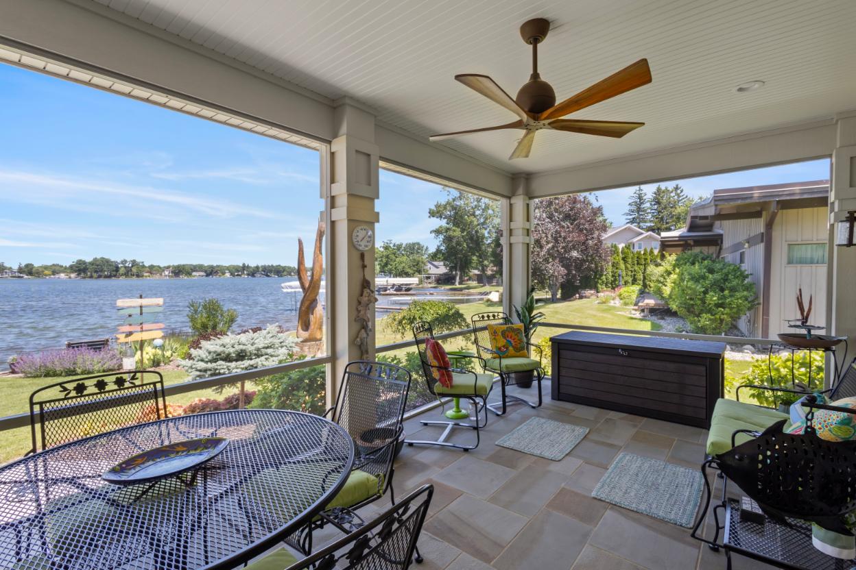 Lake Ranch House - Newman Construction & Design